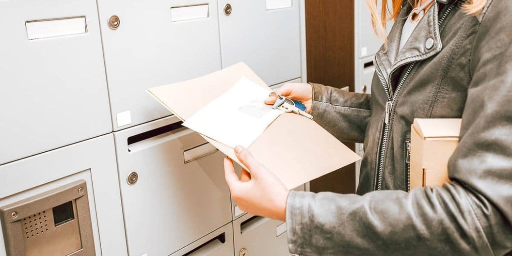 How to Serve Divorce Papers on Your Spouse: Methods